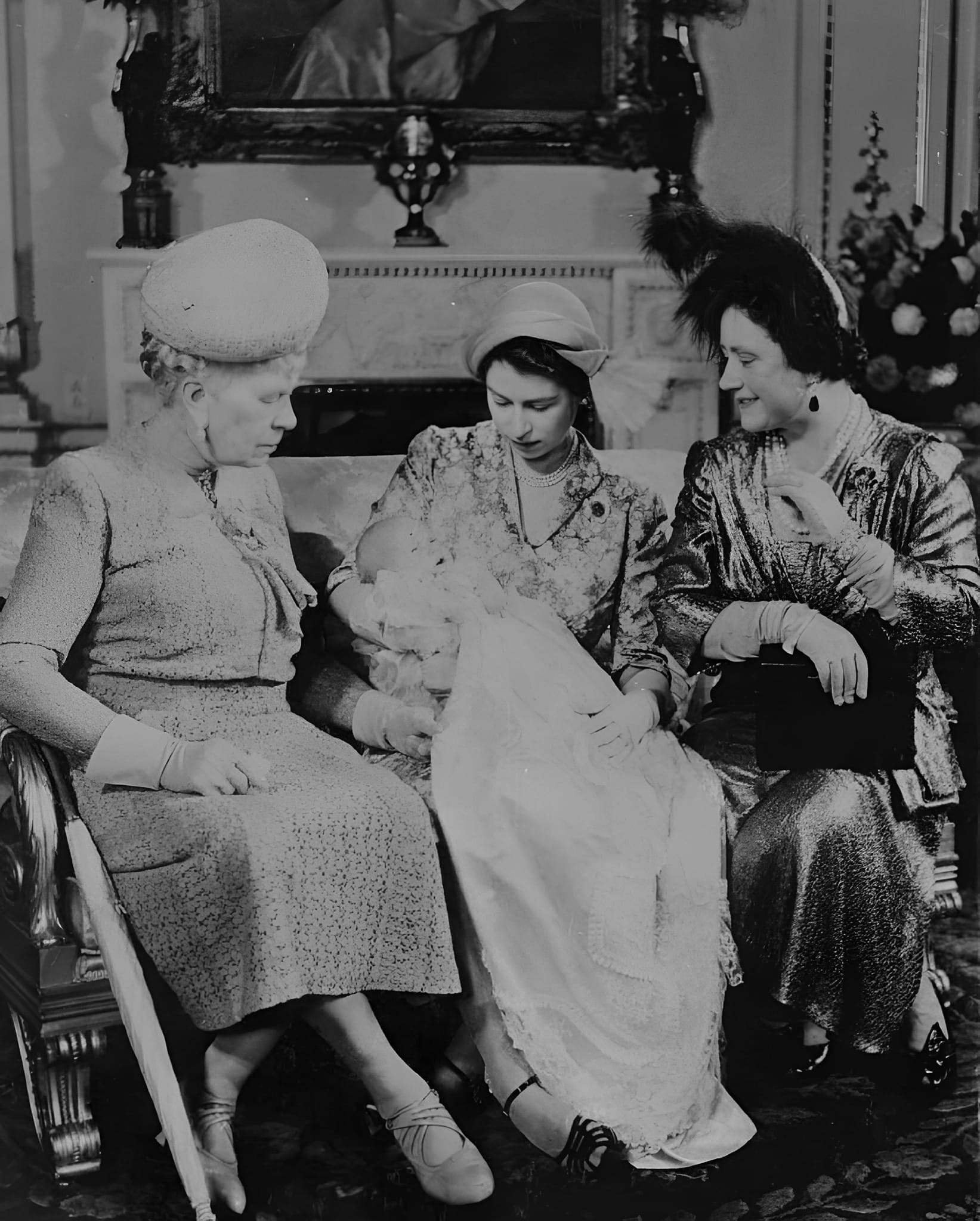 A força por trás do trono: Elizabeth Bowes-Lyon, a rainha-mãe – Parte ...
